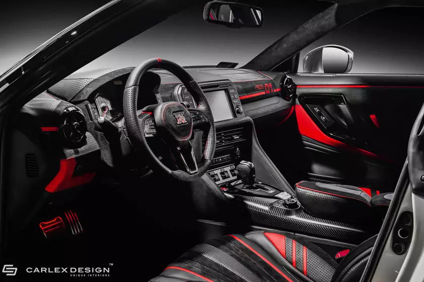 Este é o interior Nissan GT-R máis luxoso que verás 33572_1