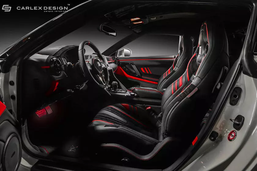 Ito Ang Pinaka Marangyang Nissan GT-R Interior na Makikita Mo 33572_12