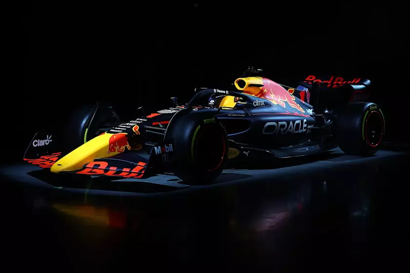 Red Bullov šef F1 je zavrnil ogled tovarne Mercedes F1 33575_7