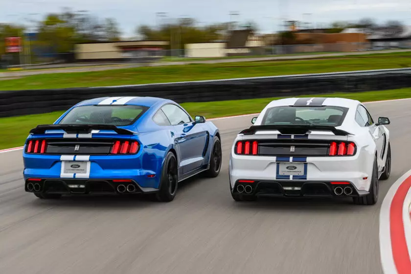 Ford troba la manera perfecta d'augmentar el valor del Shelby GT350 Mustang 33707_2