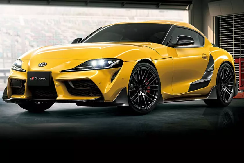 “Toyota” 2020 GR Supra üçin uglerod TRD sazlaýyş böleklerini hödürleýär 33725_1