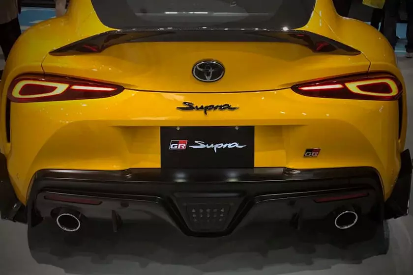 Toyota Prezentas Karbonajn TRD-Agordajn Partojn Por 2020 GR Supra 33725_5