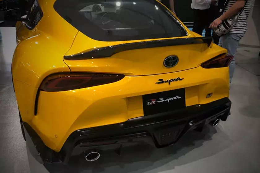 Nochtann Toyota Páirteanna Tiúnadh Carbóin TRD Do 2020 GR Supra 33725_8