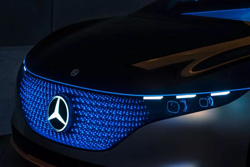 Mercedes-Benz Vision EQS je vizija budućnosti 33729_11