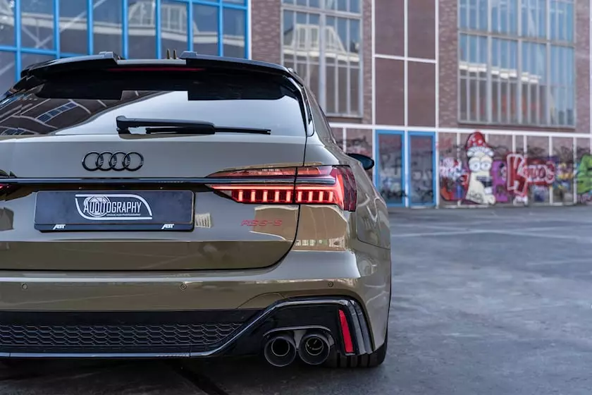 Audi RS6 e Fetotsoe ho Seboi se Setle sa Supercar 3382_7