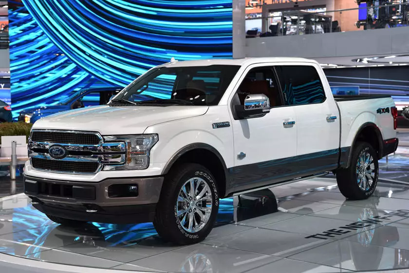 چوڭ تىپتىكى فورد F-150 قىمار ئويناش ۋاقتى چوڭ 33938_4