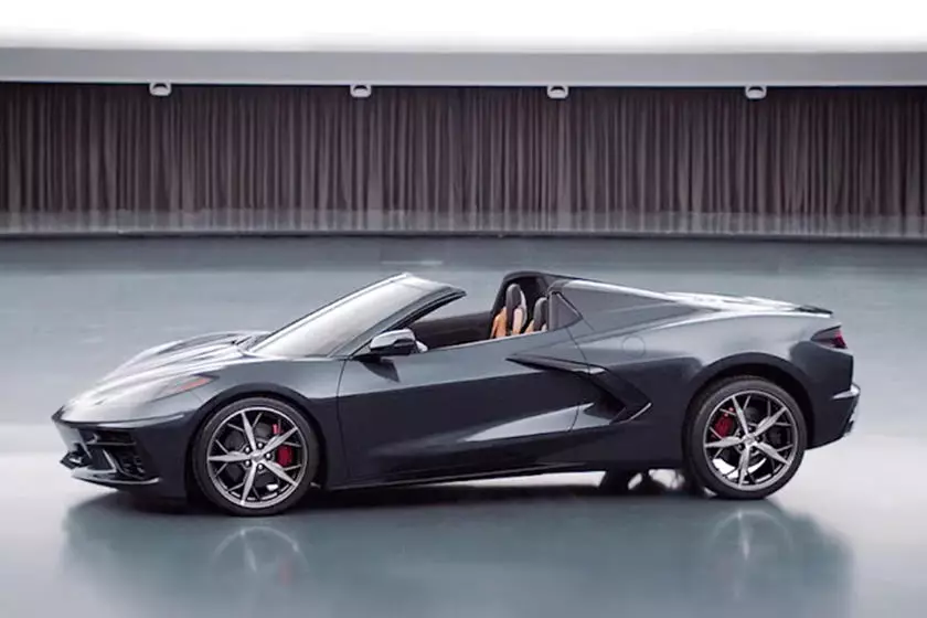 2020-يىلدىكى Chevrolet Corvette ئۈستى ئوچۇق ماشىنىنىڭ ئاخىرى ئاشكارلىنىش ۋاقتى بار 33939_2