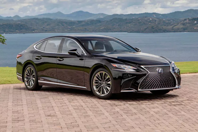 2021 Lexus LS Hybrid атрымлівае ВЯЛІЗНАЕ павышэнне коштаў 33941_1