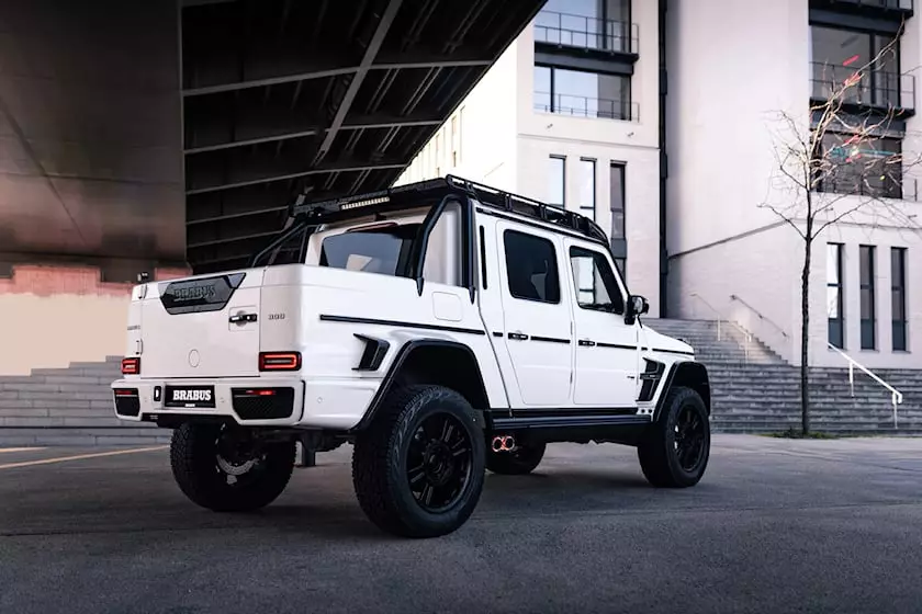 “Brabus” “Mersedes G-Class” kysymly awtoulag ýasady we geň galdyryjy görünýär 3399_2