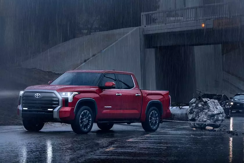 Toyota Tundra medvirker i Super Bowl-annonce med berømte Joneses 34069_10