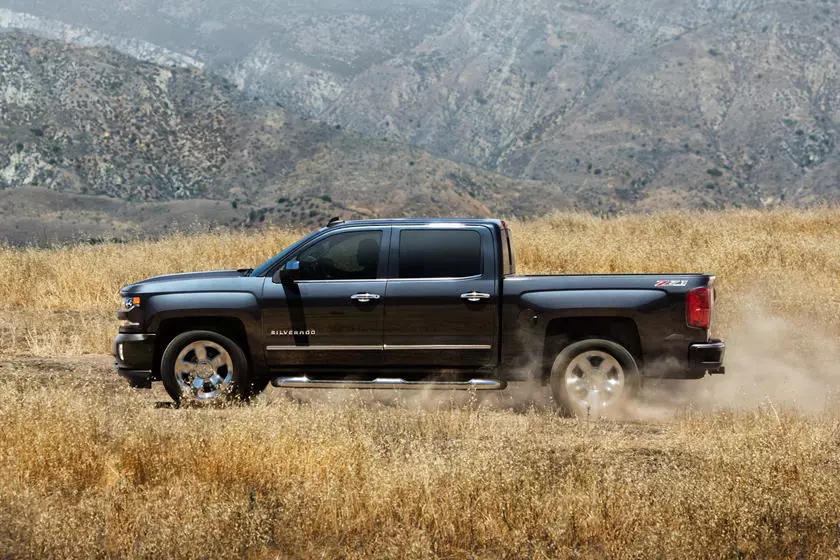 Chevrolet ofereix descomptes enormes per al Silverado 2018 34149_8