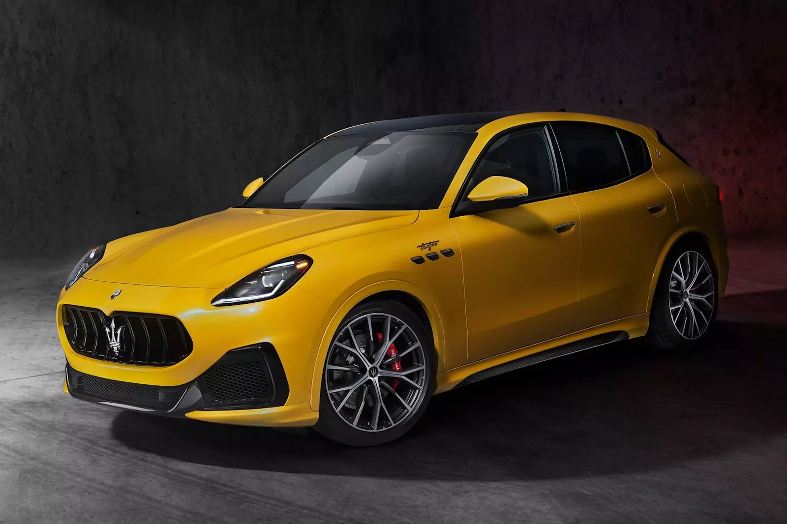 Maserati Grecale La Pou Defi Porsche Macan