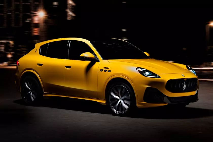 Porsche Macan ට අභියෝග කිරීමට Maserati Grecale පැමිණ ඇත 3435_2