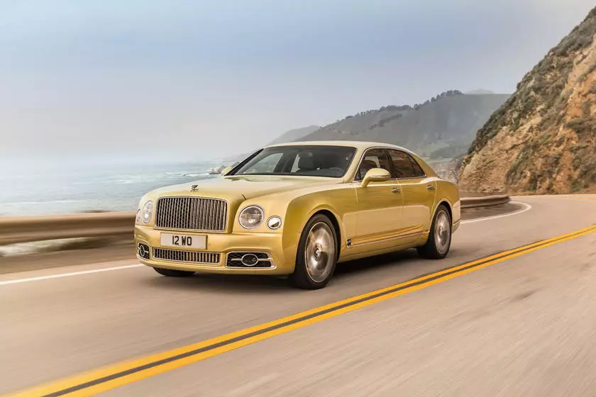 Bentley Mulsanne Speed 2017-2020 років, вид спереду, водіння