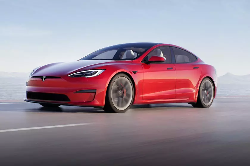 2021 Tesla Model S Plaid Front View Tuki