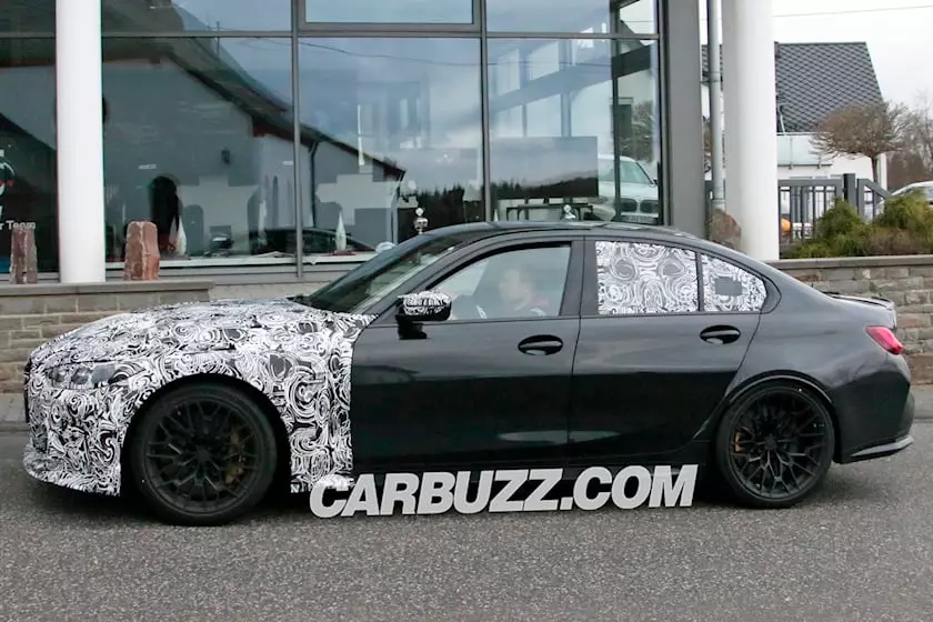 BMW M3 CS የተለየ እንስሳ ለመሆን እየቀረጸ ነው። 3445_5