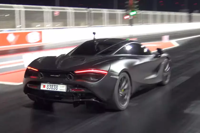 Iyi McLaren 720S Igihembwe-Mile Igihe cyihuta kuruta Hypercars nyinshi 34476_2