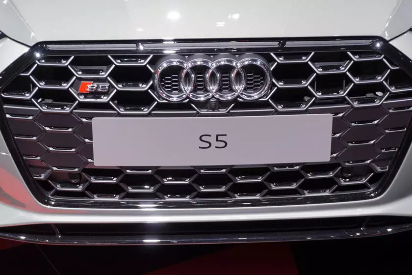 2020 Audi A5 සහ S5 සාධනීය කූපේ තවමත් වැදගත් වේ 34504_8