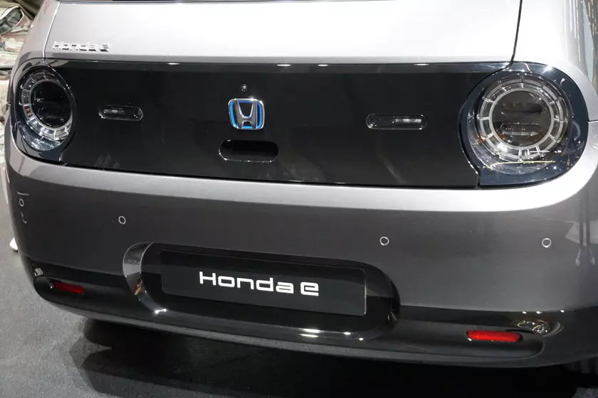 Honda E आउने चीजहरूको एक स्टाइलिश चिन्ह हो 34597_8