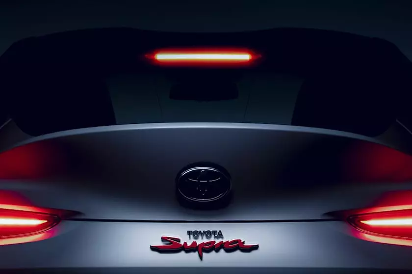 ՊԱՇՏՈՆԱԿԱՆ. Toyota Supra-ն ձեռքով փոխանցման տուփ է ստանում 345999_2