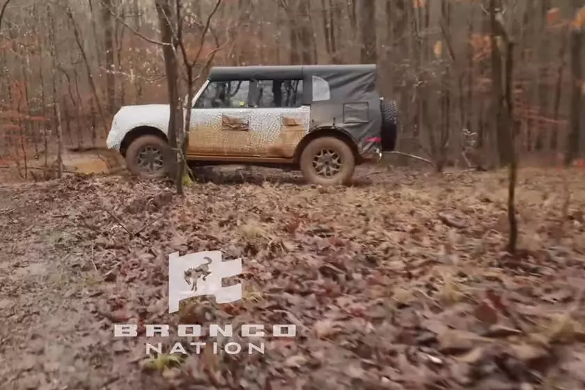 Ford Teases All-New 2021 Bronco 34617_8