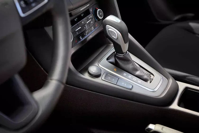 2015-2018 Ford Focus Хэтчбек Gear Shifter