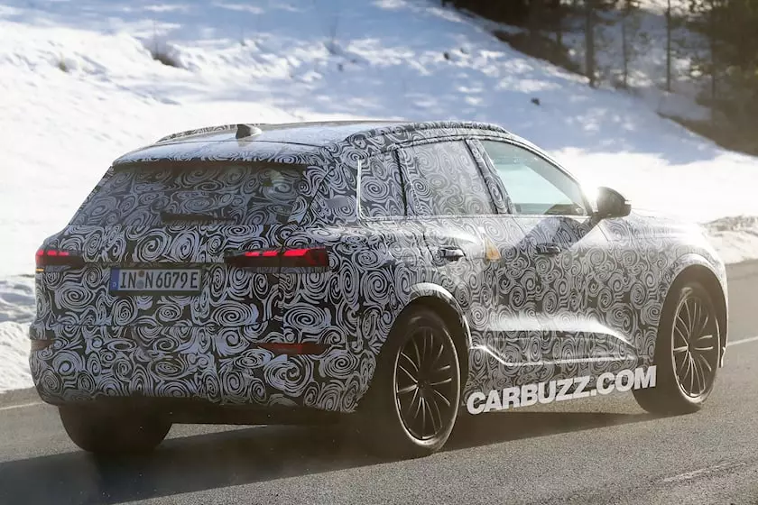 Spiato: la nuova RS Q6 e-tron di Audi durante i test 3463_6