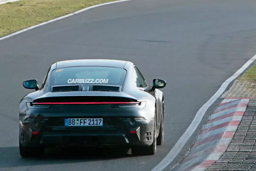 Porsche 911 híbrido espionado em Nurburgring 3465_7