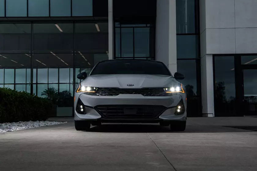 2021 Kia K5 ಗೆ ಹಲೋ ಹೇಳಿ (ಮತ್ತು Optima ಗೆ ವಿದಾಯ) 34692_2