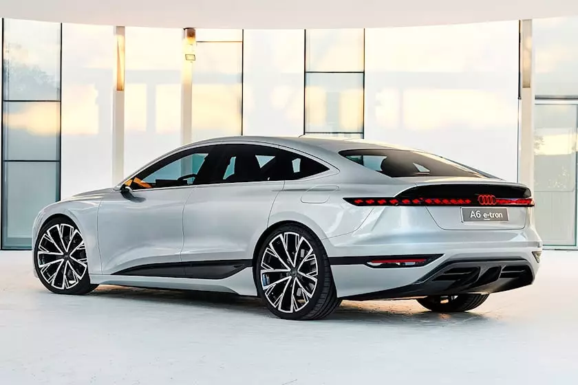 2023 Audi A6 e-tron Vista d'angle posterior