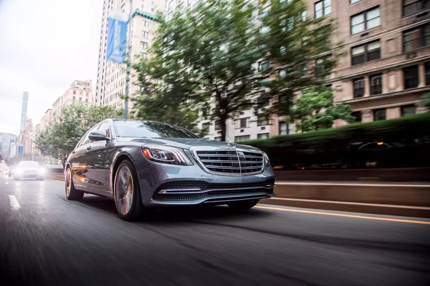 2017-2020 Mercedes-Benz S-Class Sedan Front View Driving