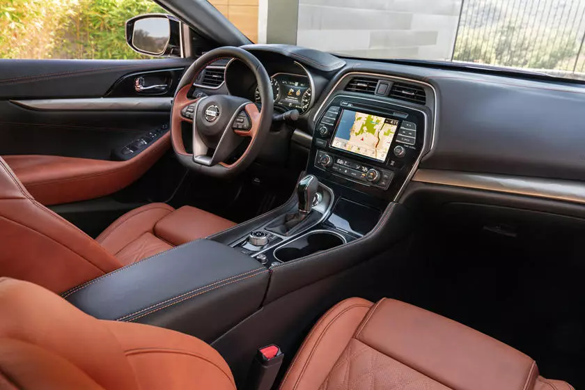 2019-2020 Nissan Maxima Dashboard