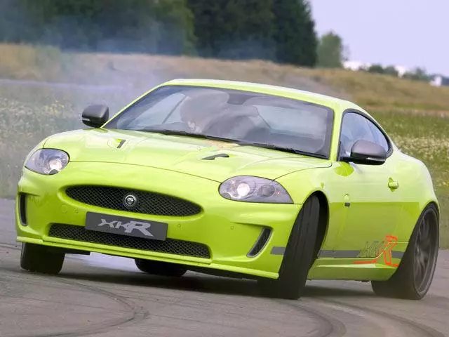 დროა დავემშვიდობოთ Jaguar XK-ს 34861_1