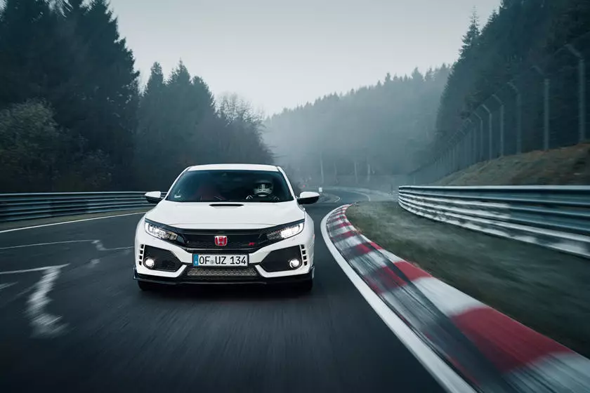 Рекорд Нюрбургринга Honda Civic Type R наконец-то побит 34925_3