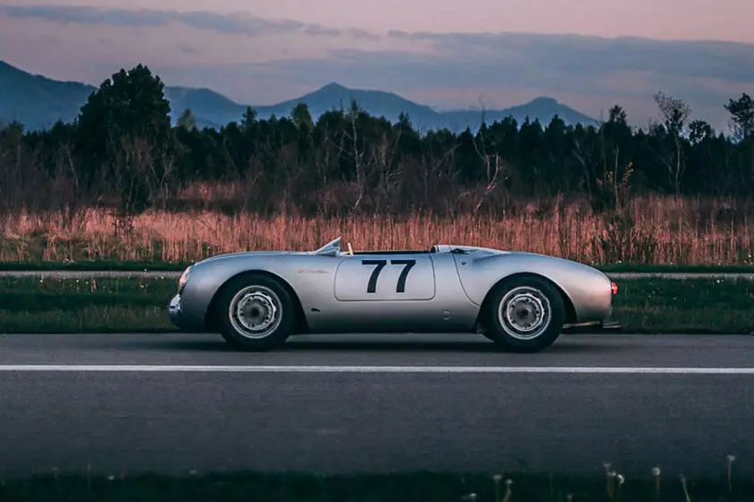 Пикассо улы бу Ultra-Rare 1955 Porsche 550 Spyder хуҗасы 35189_2