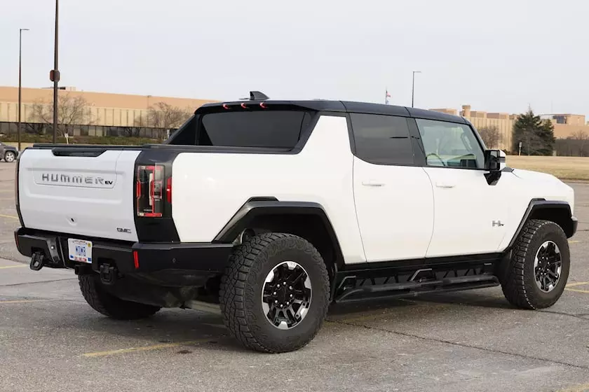 Aquesta primera edició GMC Hummer EV es vendrà per diners ximples 353899_4