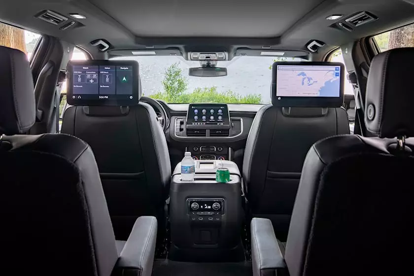 2021-2022 Chevrolet Suburban Interior Overview