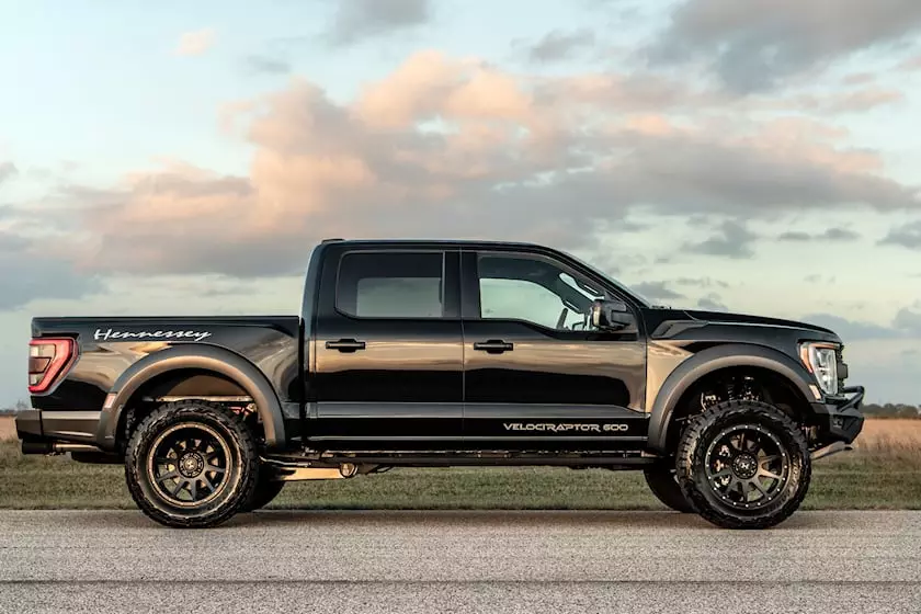 2022 Xe tải Hennessey VelociRaptor 600 đã sẵn sàng hành động 35594_3