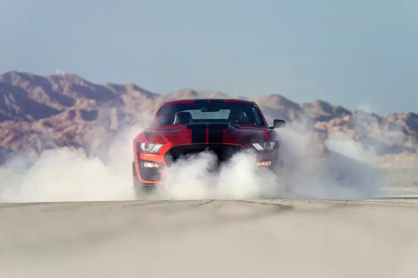 2020-2021 Ford Shelby GT500 Mustang Burnout