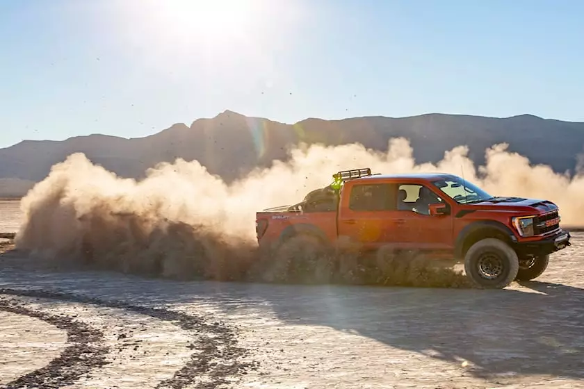 L'F-150 Raptor di Shelby è un super camion da 525 CV con un problema di atteggiamento 35751_2