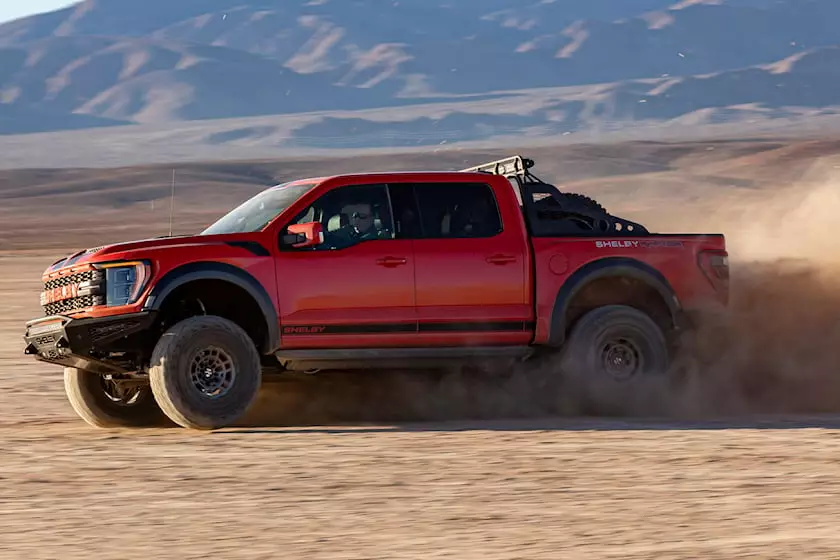 L'F-150 Raptor di Shelby è un super camion da 525 CV con un problema di atteggiamento 35751_4