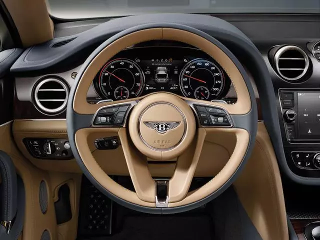 Bentley Bentayga سان ملو: دنيا ۾ تيز ترين، سڀ کان وڌيڪ طاقتور SUV 35897_6