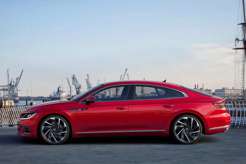 2021 Volkswagen Arteon First Look Review: Pli eleganta ol iam ajn 35904_4