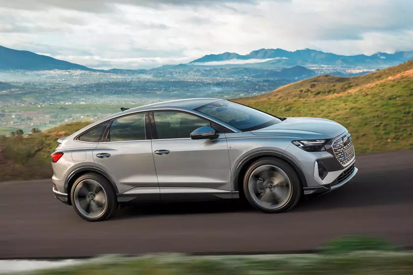 2022 Q4 e-tron සහ Q4 Sportback e-tron දැරිය හැකි මිලකට EV සුඛෝපභෝගී ලෙස පැමිණේ 35922_11