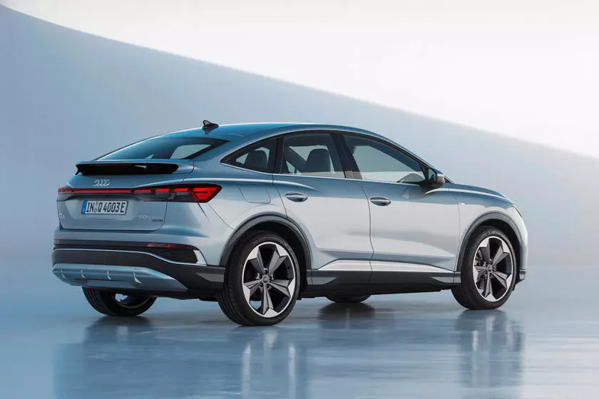 2022 Q4 e-tron we Q4 Sportback e-tron Elýeterli EV lýuks hökmünde gelýär 35922_14