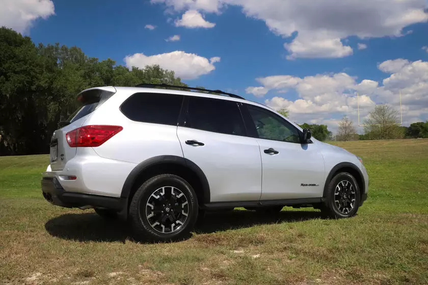 2017-2020 Nissan Pathfinder Aft View