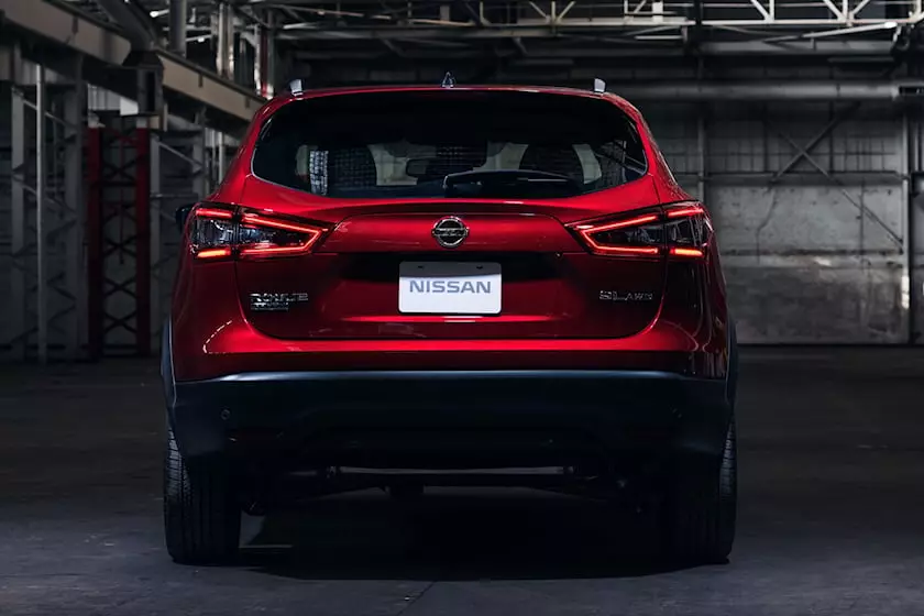 2020 - 2021 Golygfa o Gefn Nissan Rogue Sport