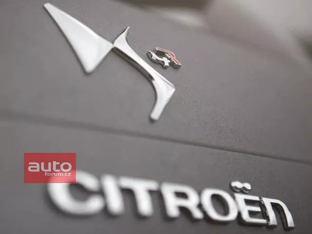 Filtrouse o novo Citroen DS4 Racing antes do debut en Xenebra 36007_2