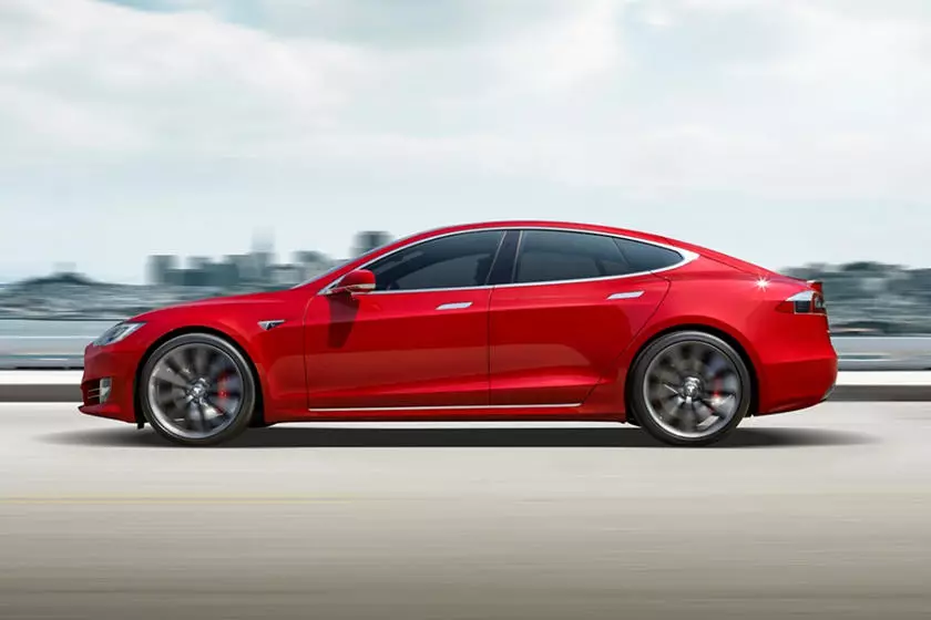 2017-2020 Tesla Model S P100D Seitenansicht Fahren
