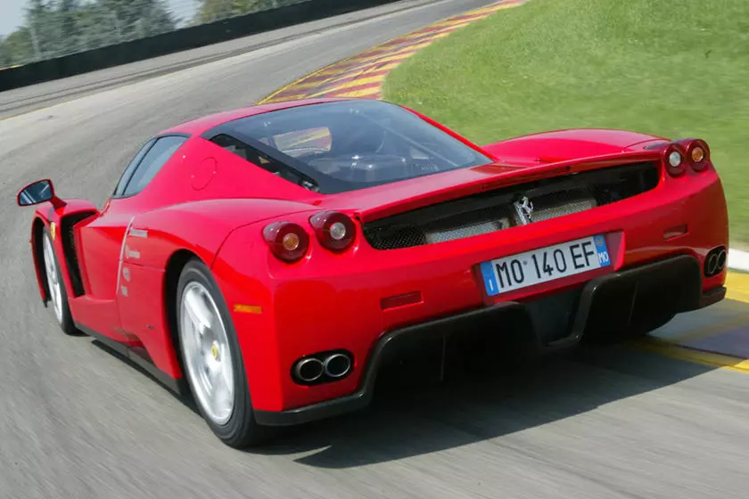 Jay Leno Drive A Fake Ferrari Enzo જુઓ 36051_9